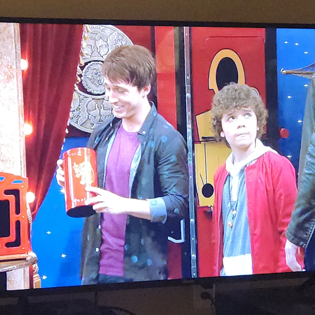 Discover more like Smosh: Shayne caught in wild and Related Content | Scrolller