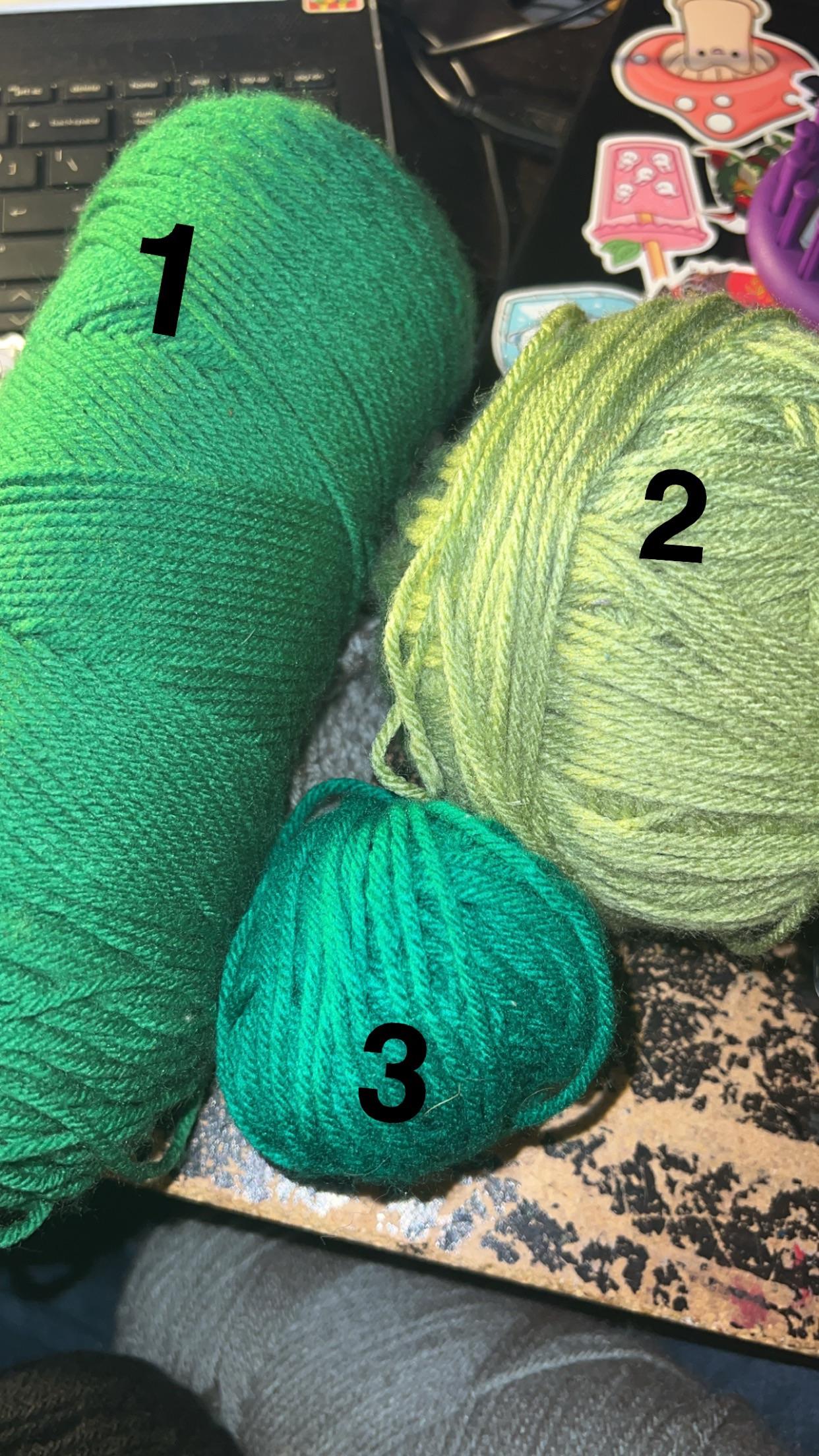 Which Green yarn should I use for the Omnitrix? | Scrolller