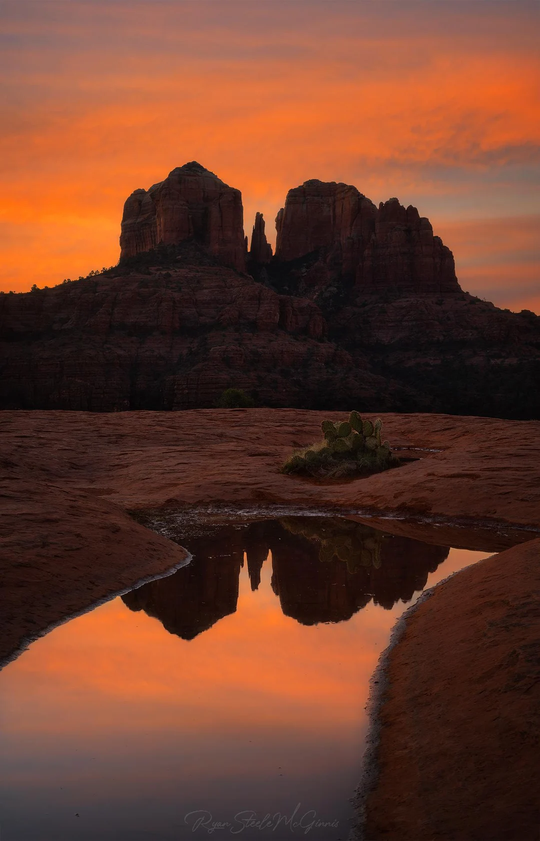 Beautiful sunrise reflection in Sedona, Arizona [OC][1221x1900] | Scrolller