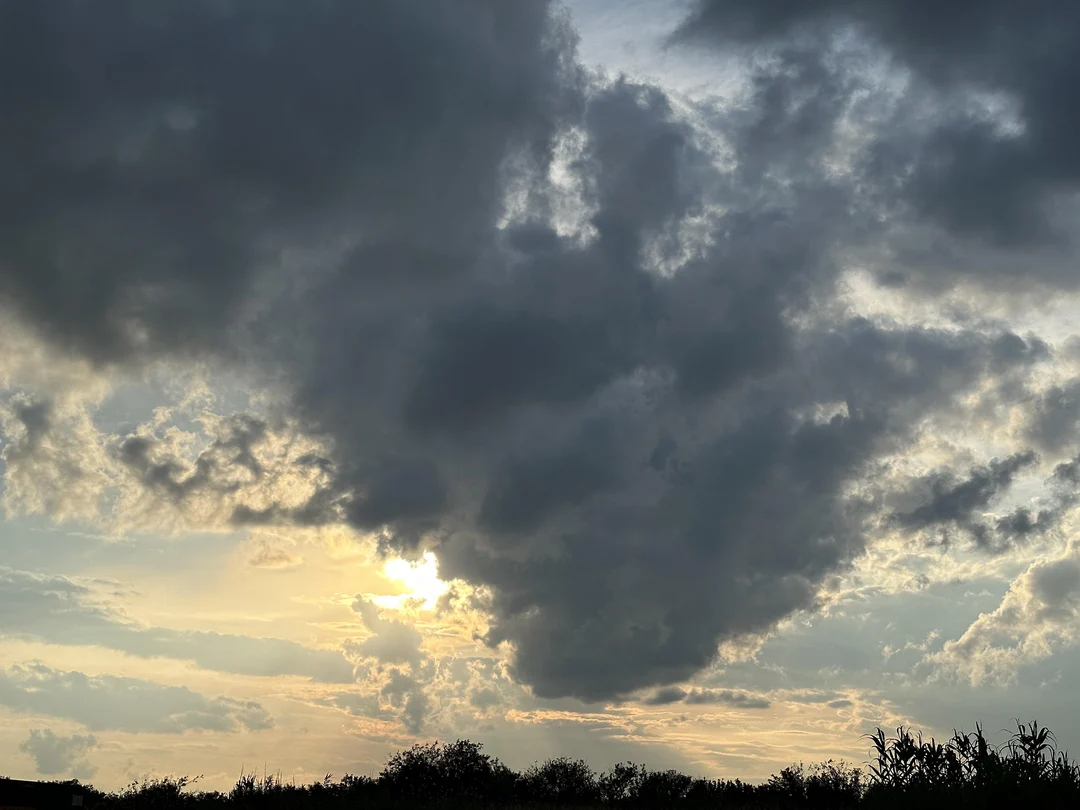 Some nice clouds today. | Scrolller