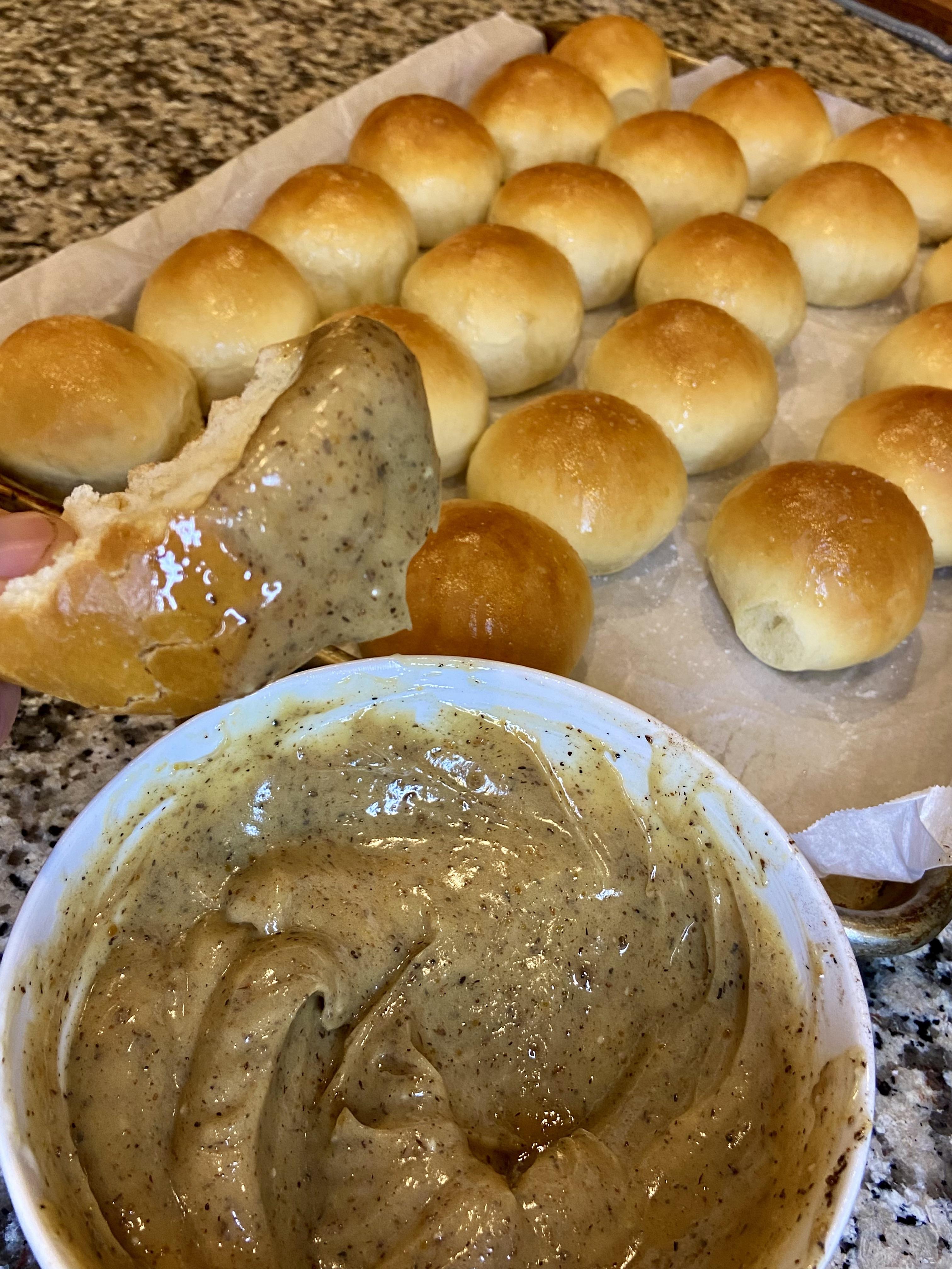 Texas Roadhouse Rolls with Charred Cinnamon Honey Butter | Scrolller