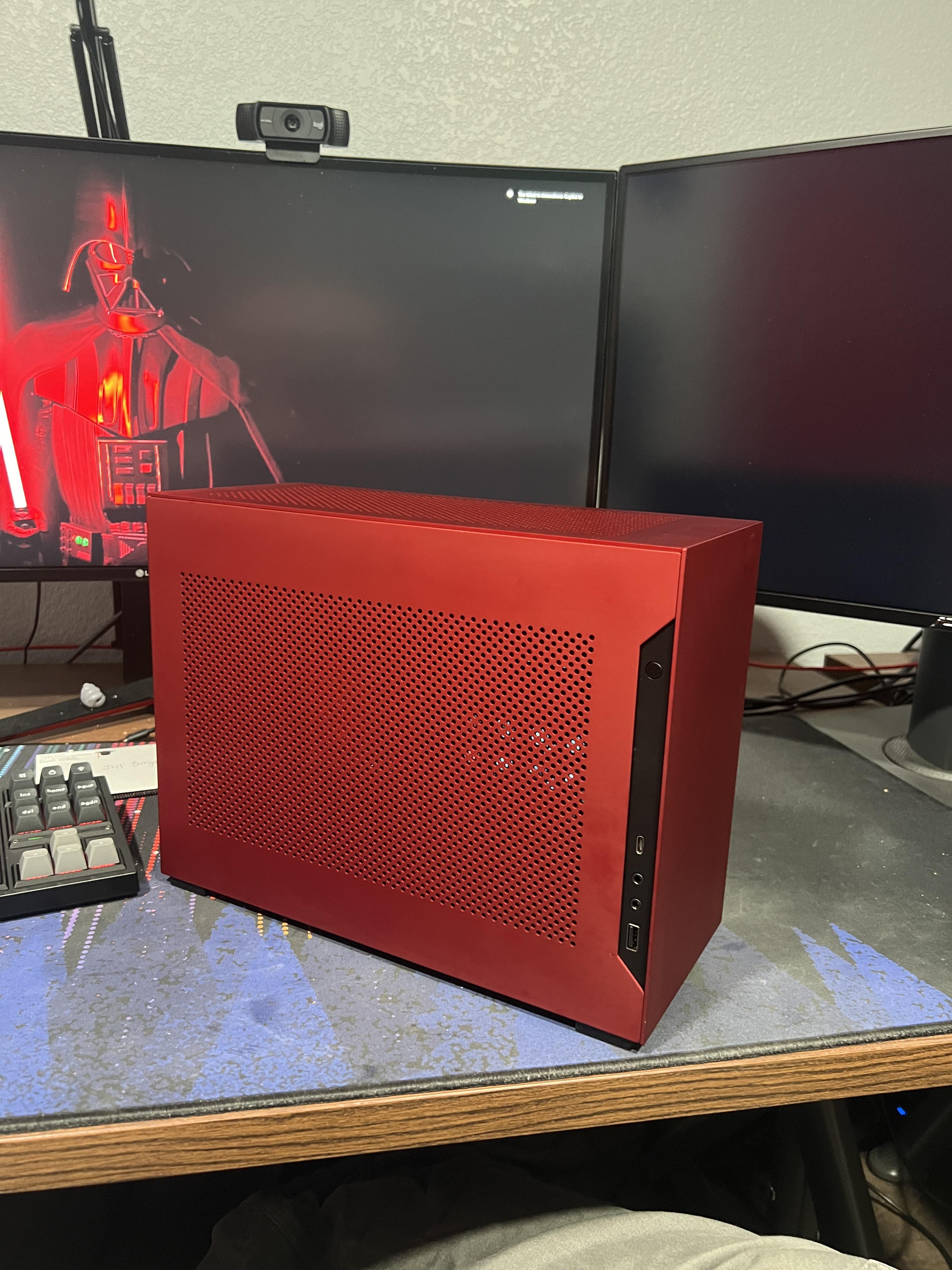 Custom Lian Li A4 H2o | Scrolller