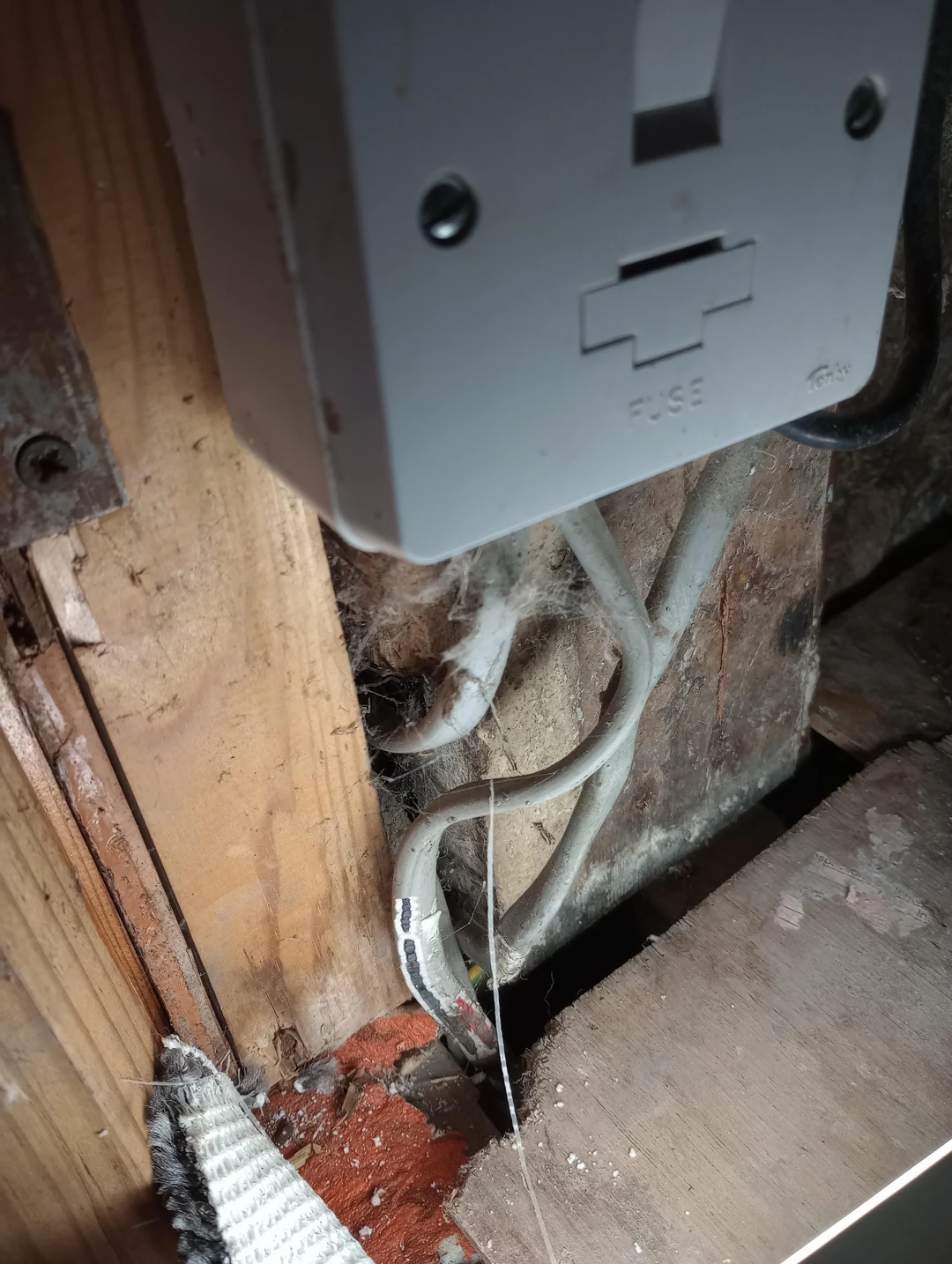 Exposed wiring | Scrolller