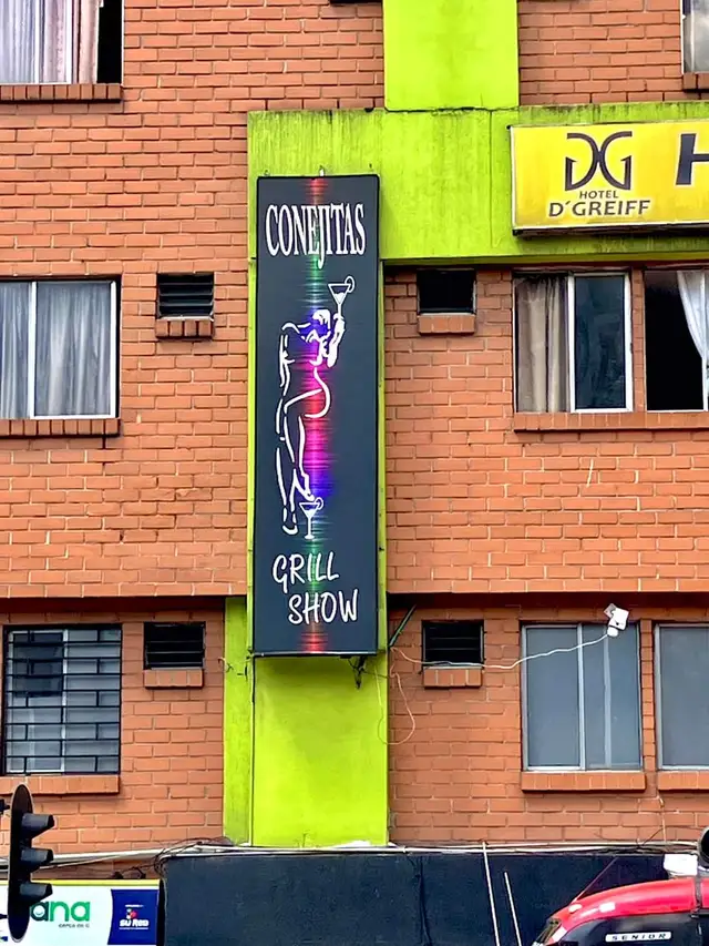 Wait what? Grill show? | Scrolller