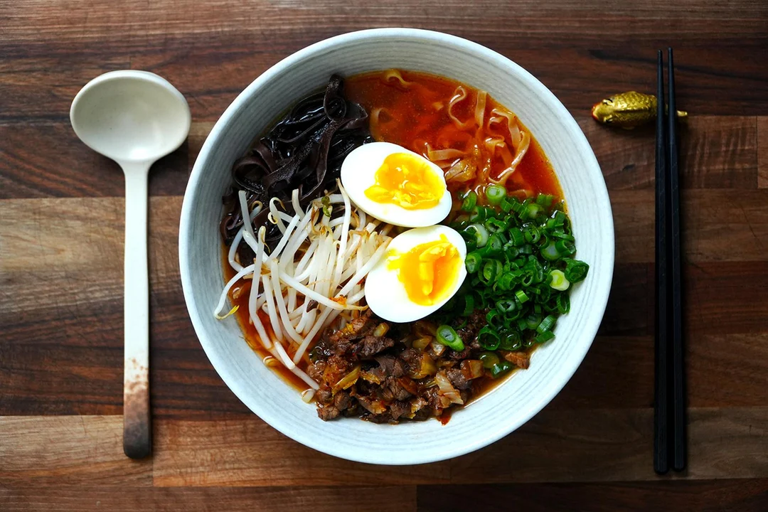Kimchi and Leftover Steak Ramen | Scrolller