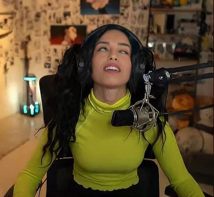 She is so fine | Scrolller