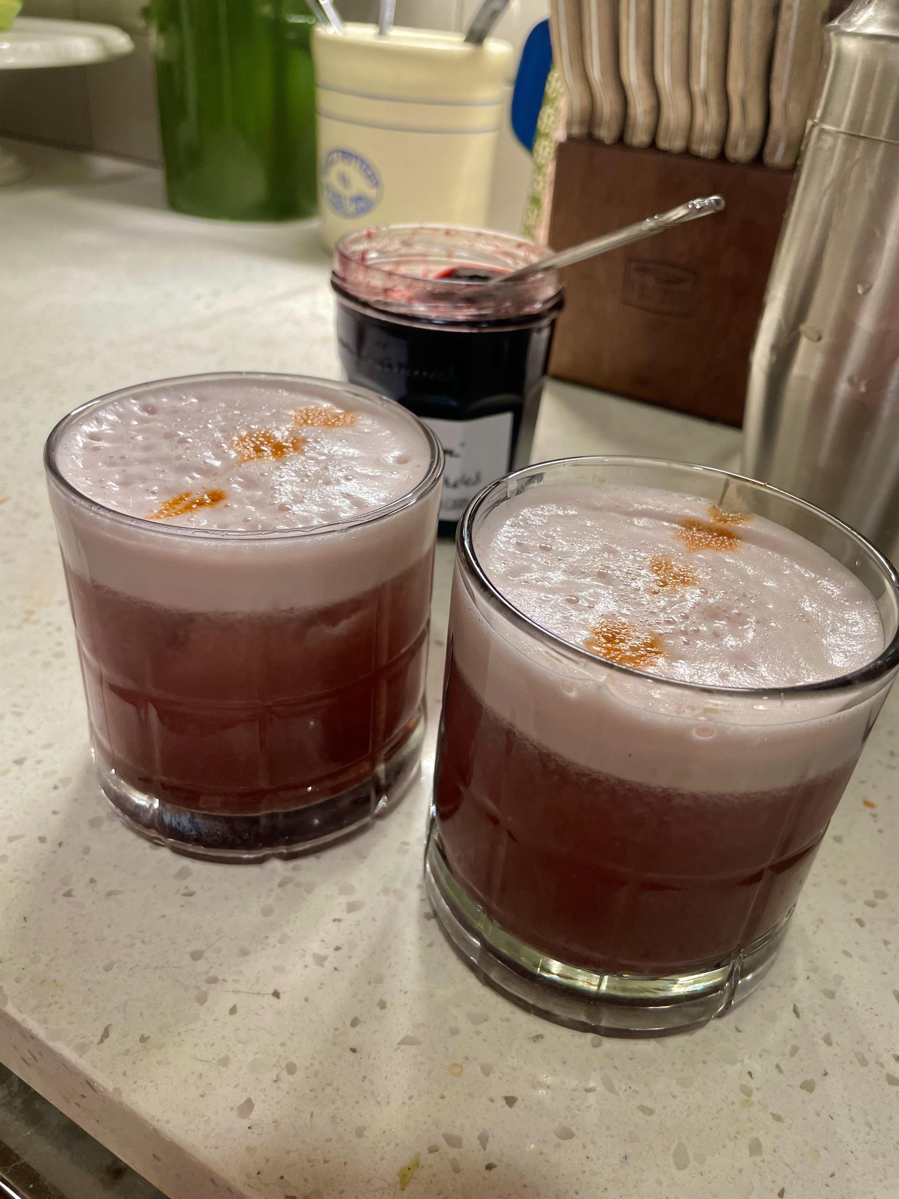 Whiskey jam sour | Scrolller
