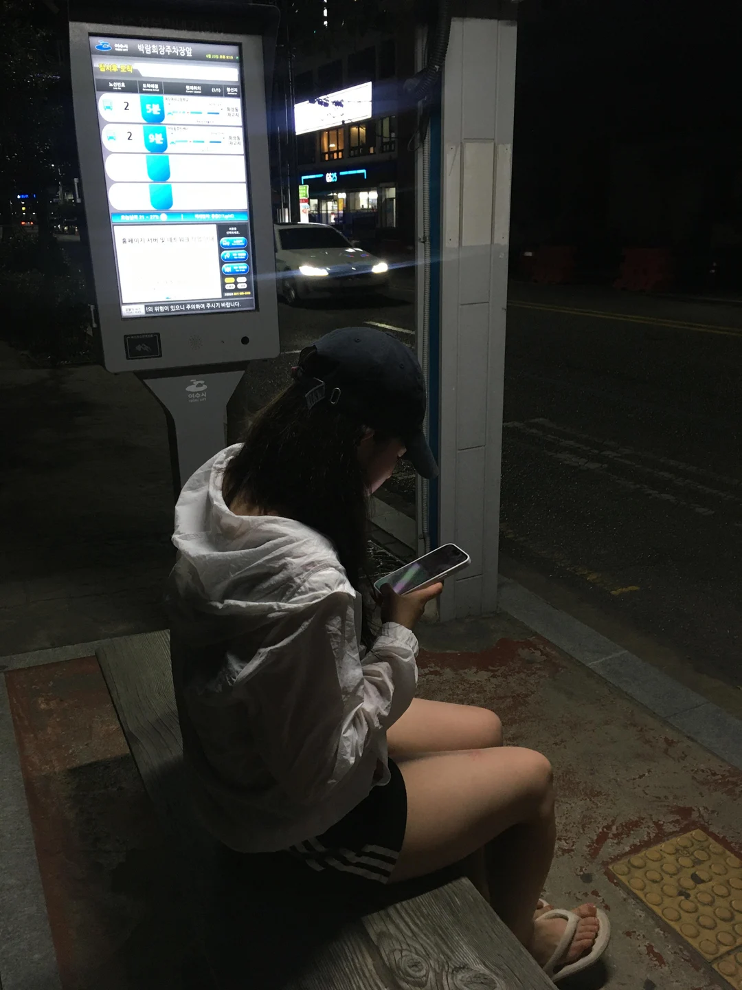 LOONA - Olivia Hye | Scrolller