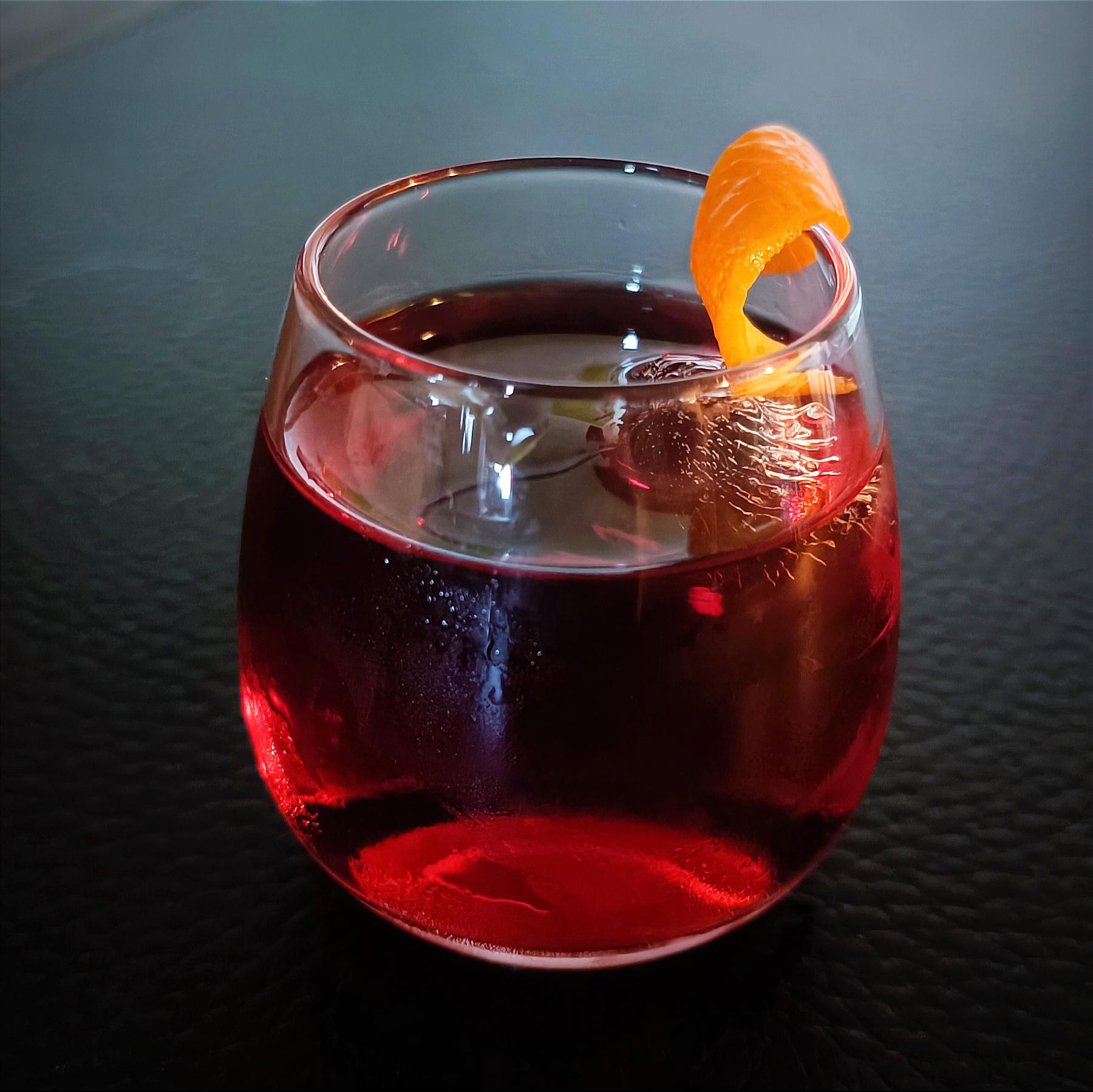 I made a tiny negroni | Scrolller