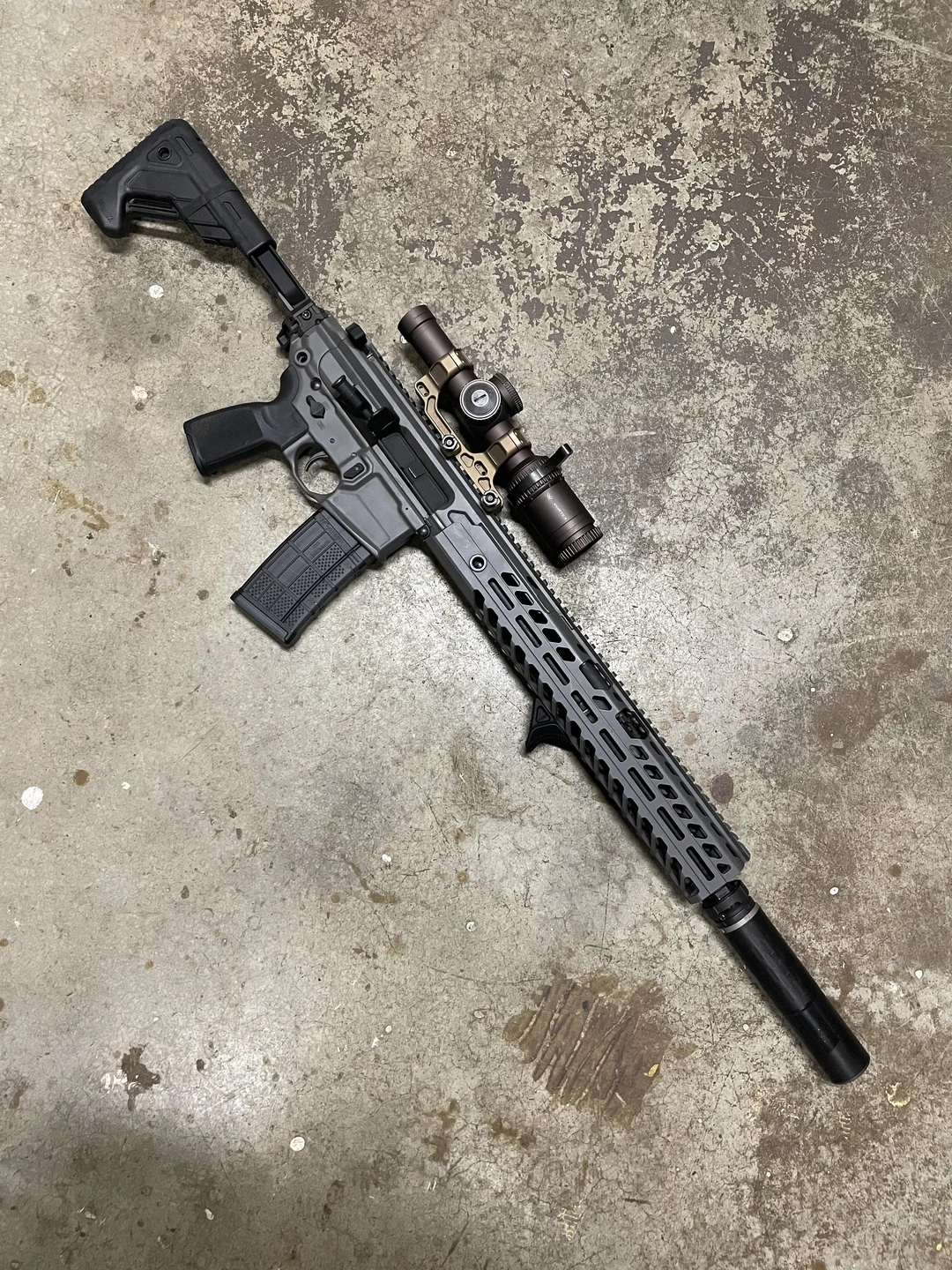 New AR15! What do you guys think? | Scrolller