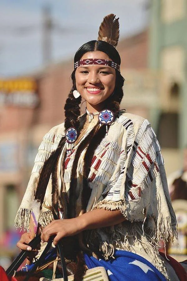 Native American girl | Scrolller