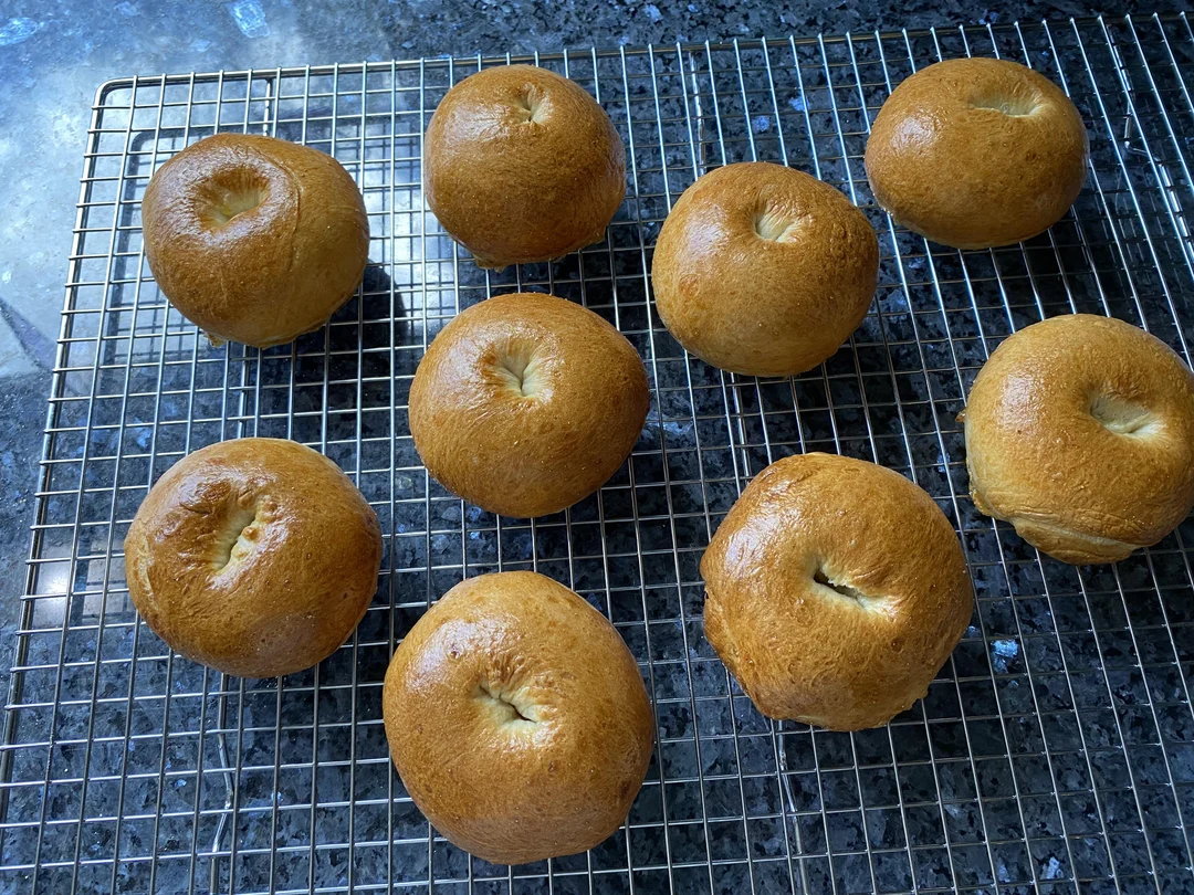First time trying to make mini bagels.. They got mini bagel buttholes 😭 | Scrolller