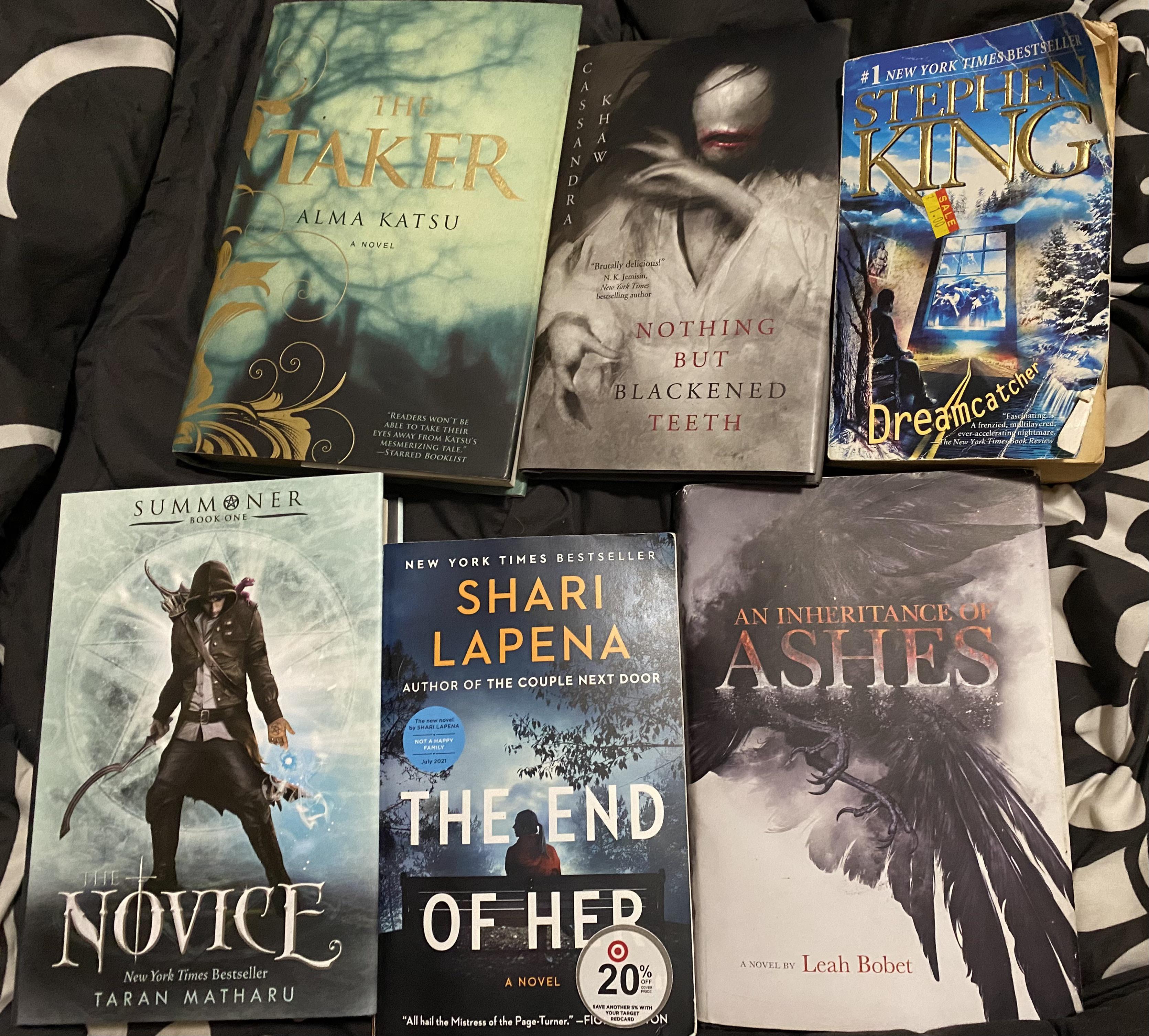 Just picked these up at the thrift store! Happy reading | Scrolller