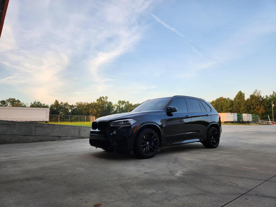 blacked out wheels make it look so aggressive xP | Scrolller