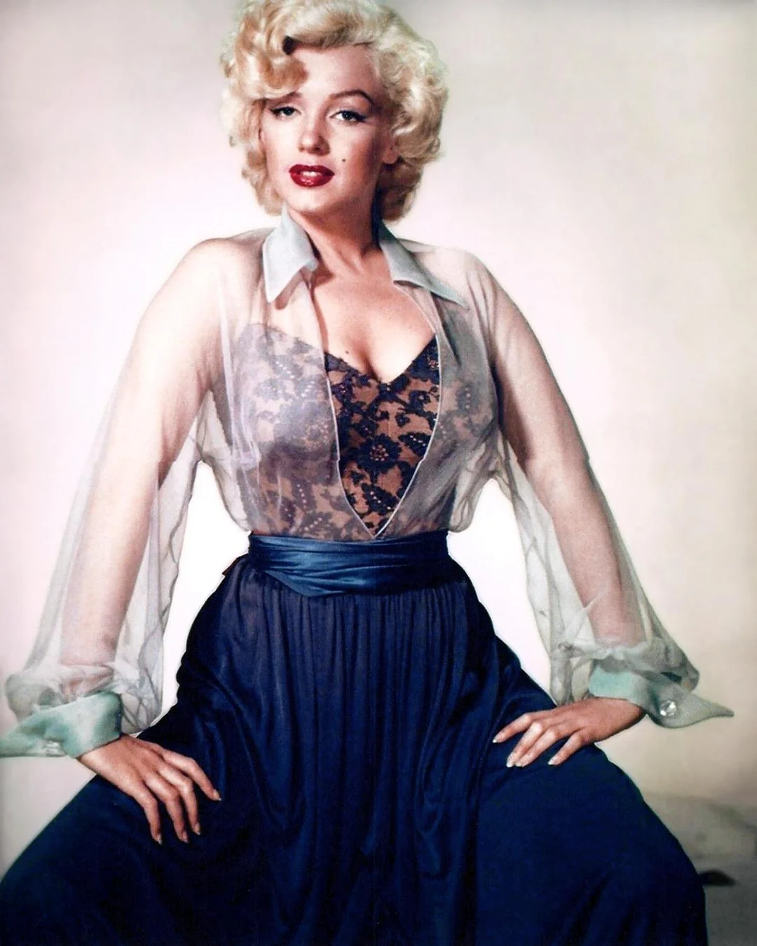Marilyn Monroe :: 1950s | Scrolller