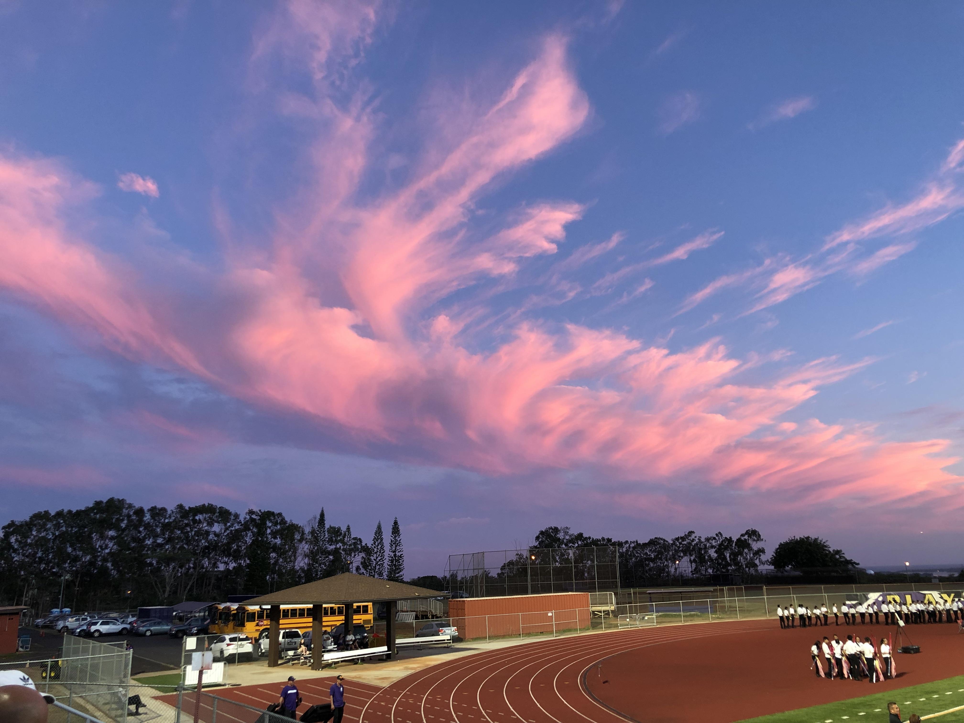 Pink clouds | Scrolller