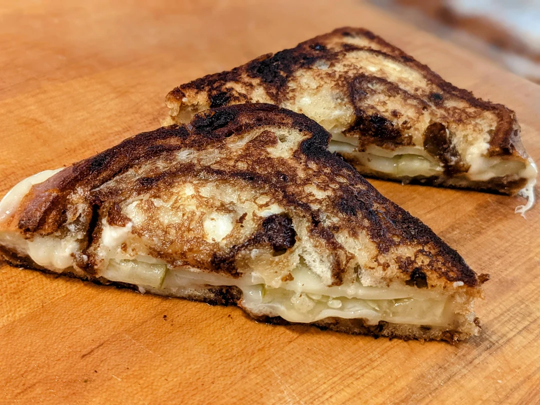 Cinnamon raisin bread, swiss, zesty dill pickles | Scrolller