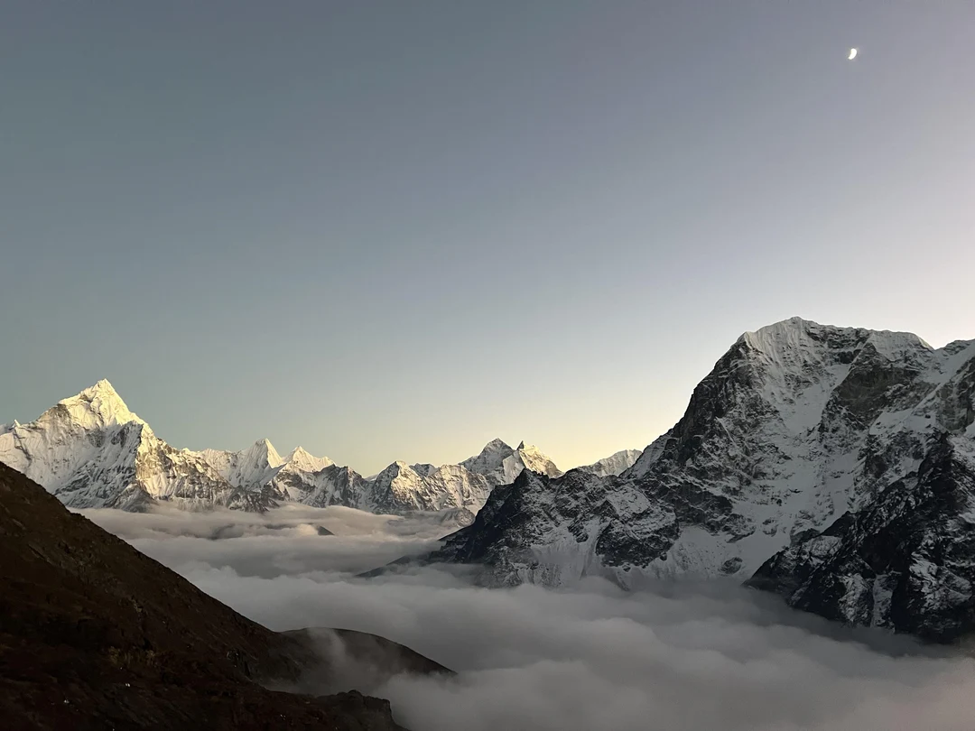 Twilight - Lobuche, Nepal [4032x3024] [OC] | Scrolller