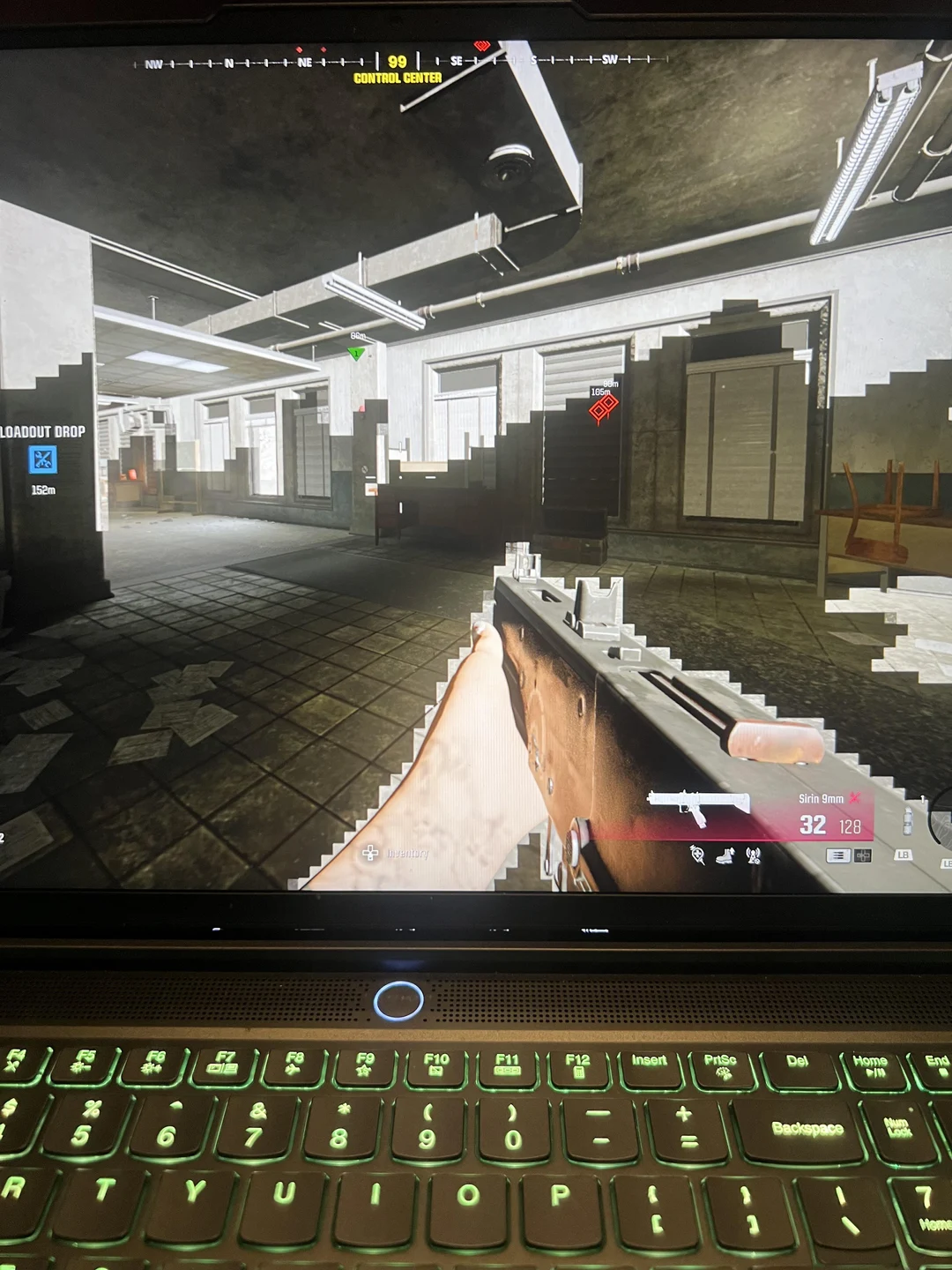 Anyone else getting this glitch? | Scrolller