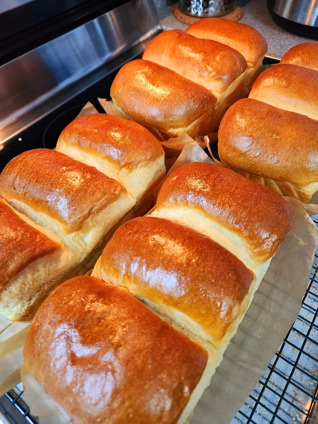 I still can't believe that I made this beautiful Tangzhong milk bread | Scrolller