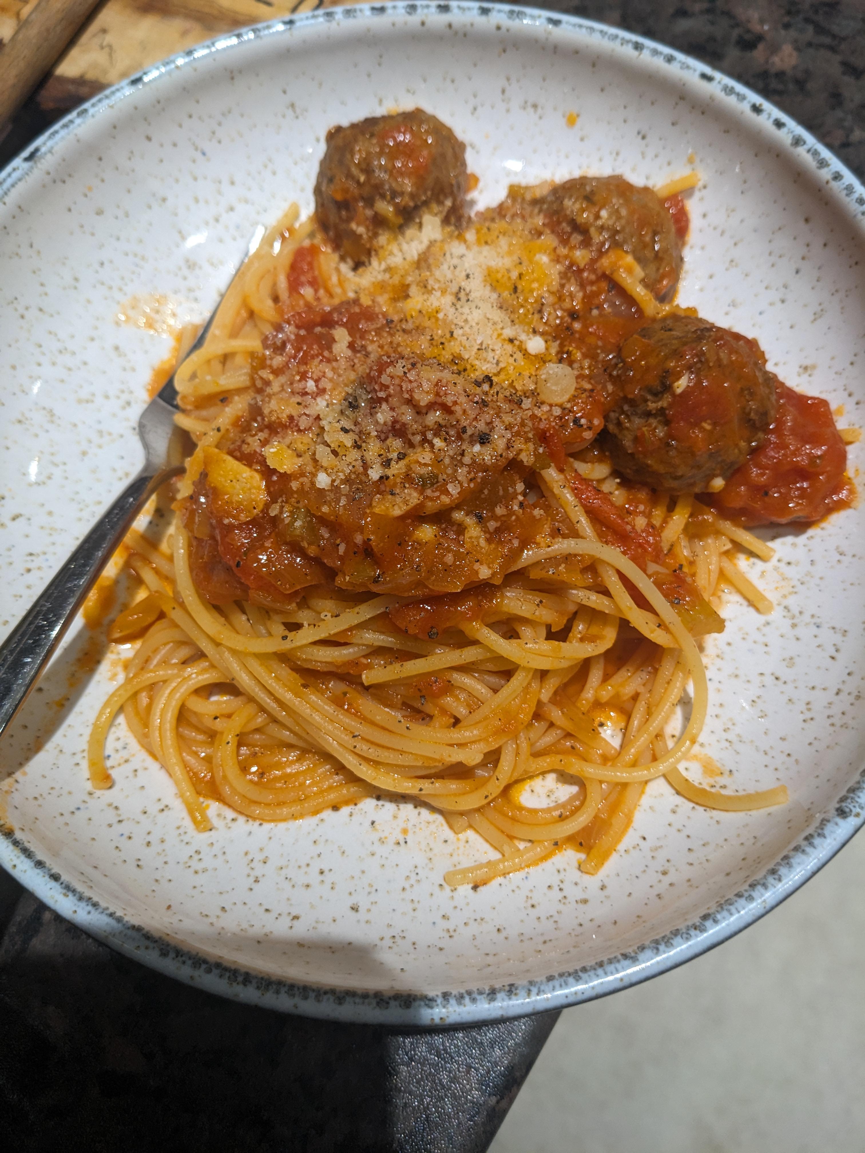 [Homemade] Spaghetti and meatballs | Scrolller