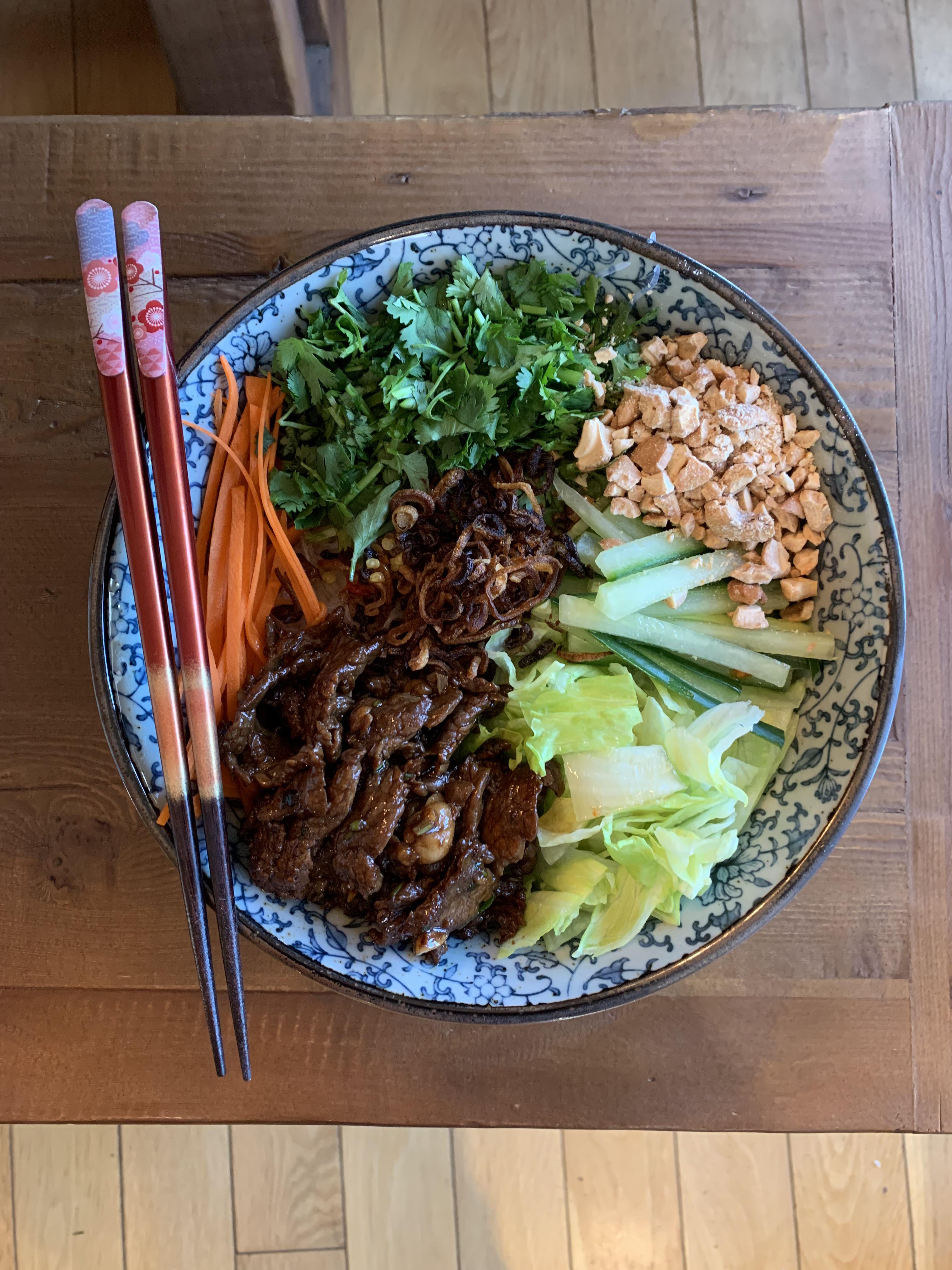 [Homemade] Vermicelli Noodle Bowl | Scrolller