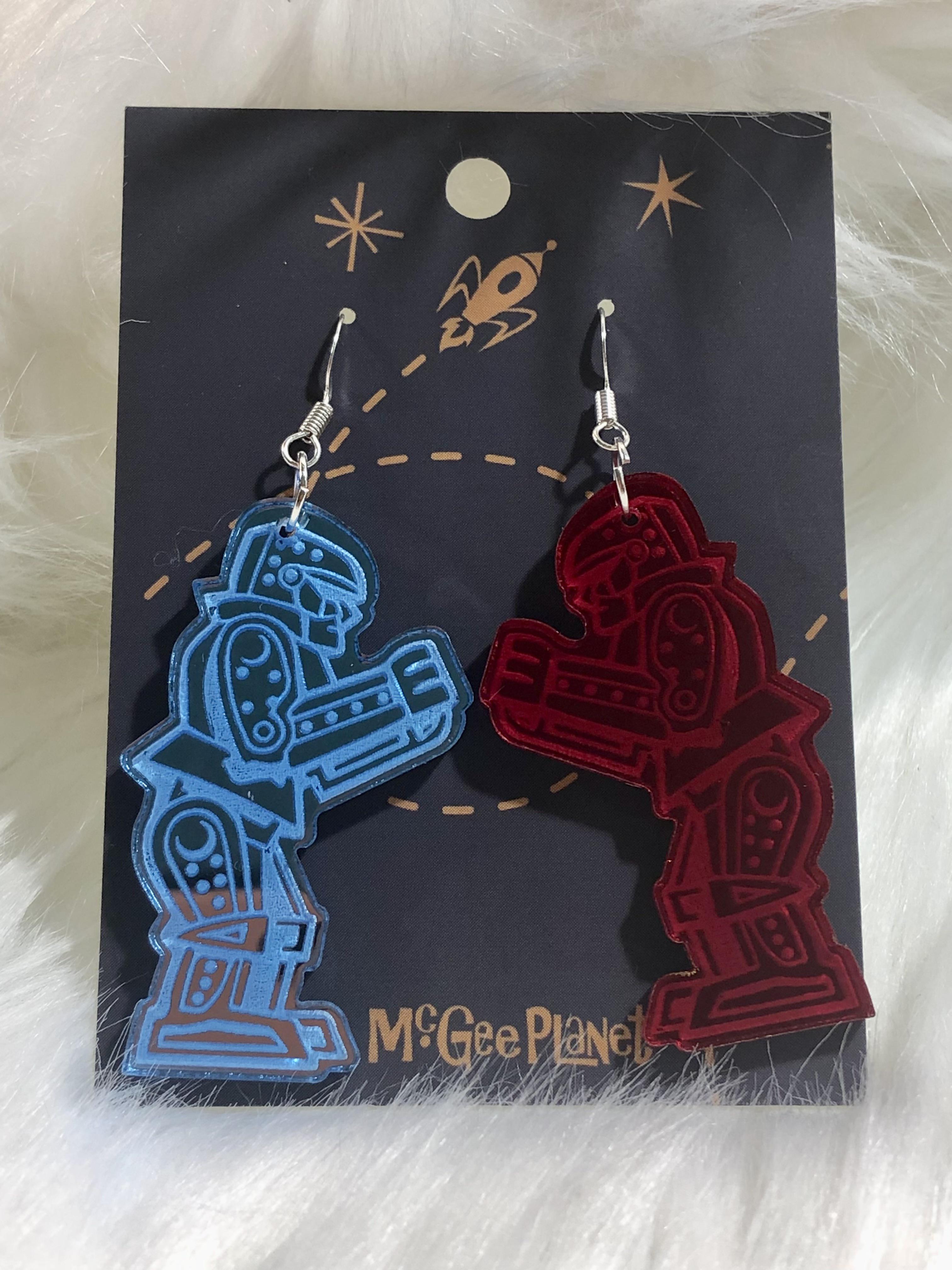 Rock’em Sock’em Robot earrings! | Scrolller