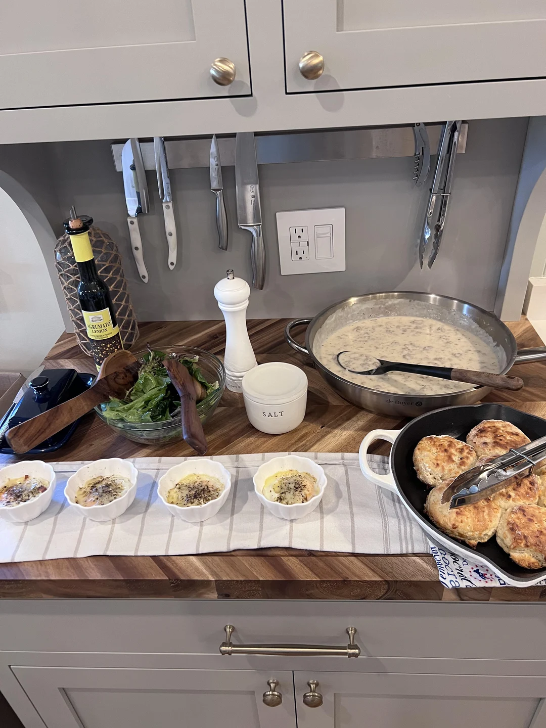 Taste The Biscuit рџћ Scrolller