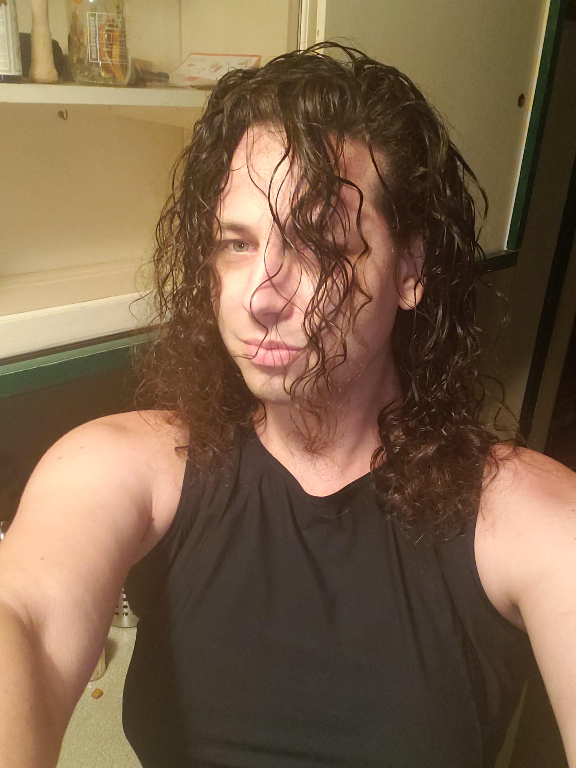 Post shower selfie. | Scrolller