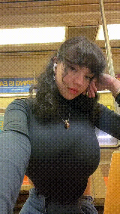 Subway goddess 😍 | Scrolller