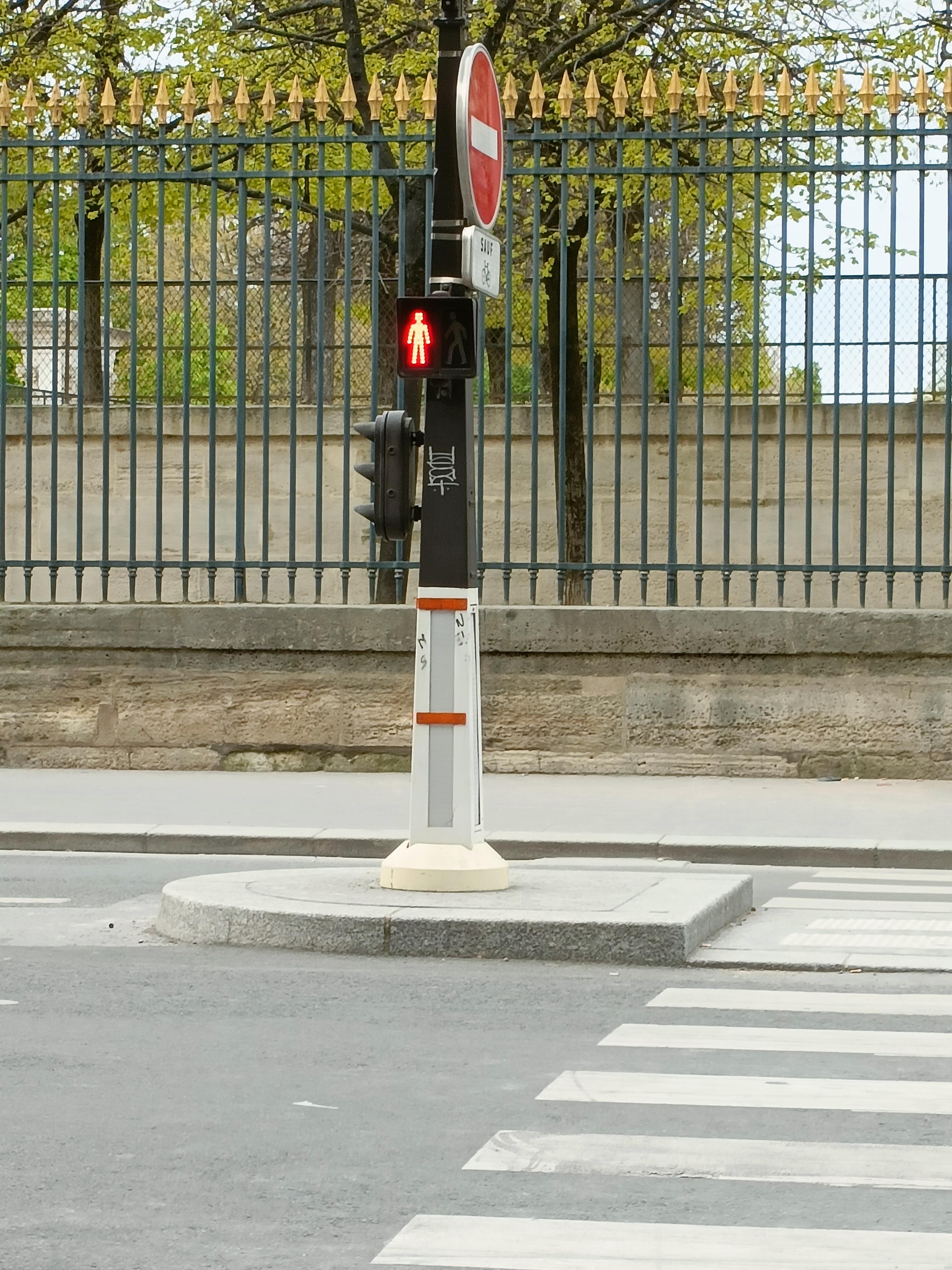 Need help deciphering this | Scrolller