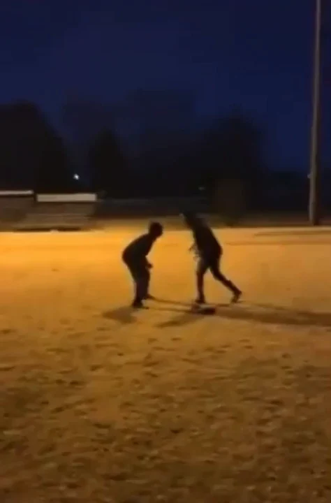 Zach Wilson throwing to Hill | Scrolller