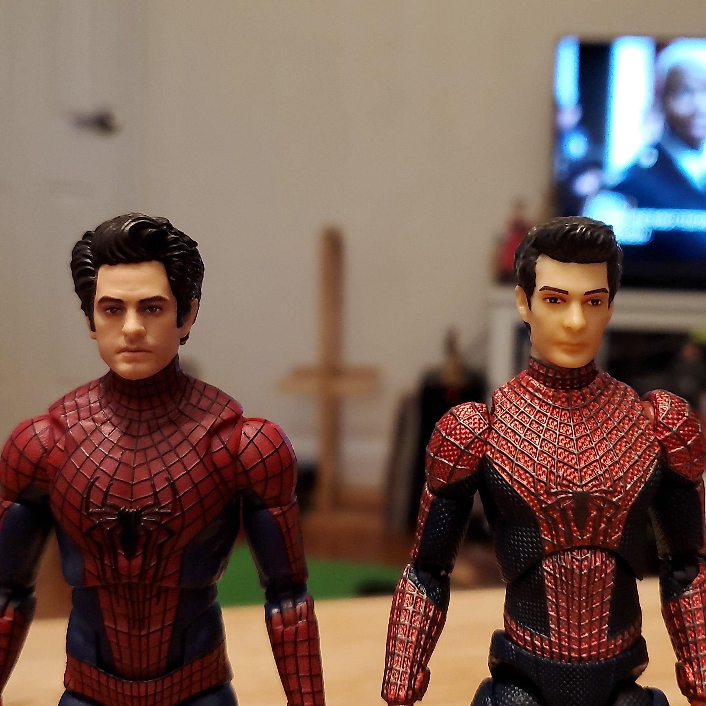 Unmasked Heads 2 | Scrolller