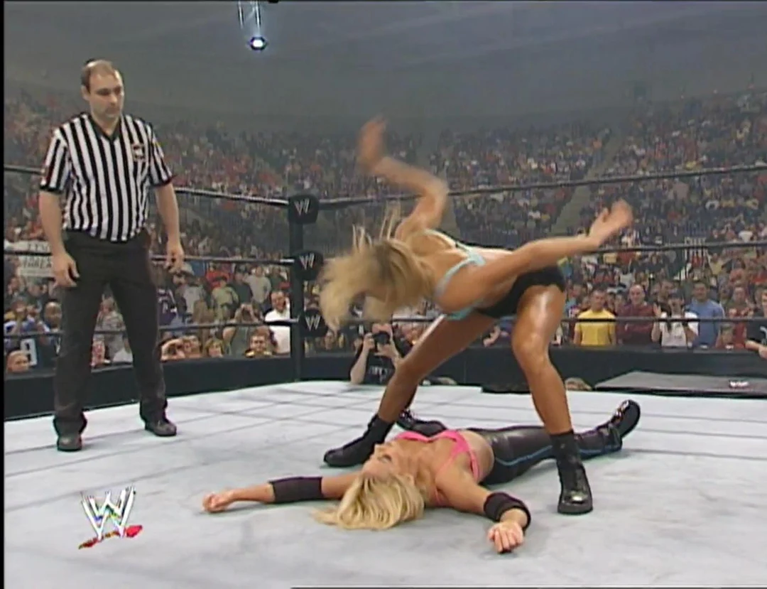 Stacy humbling Trish | Scrolller