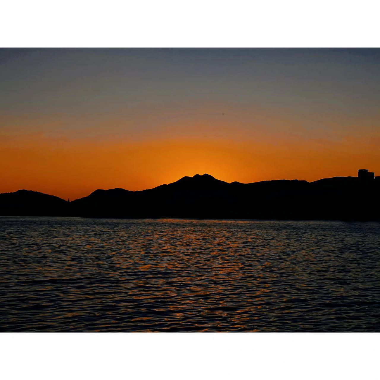 Sunset at the lakeside | Scrolller