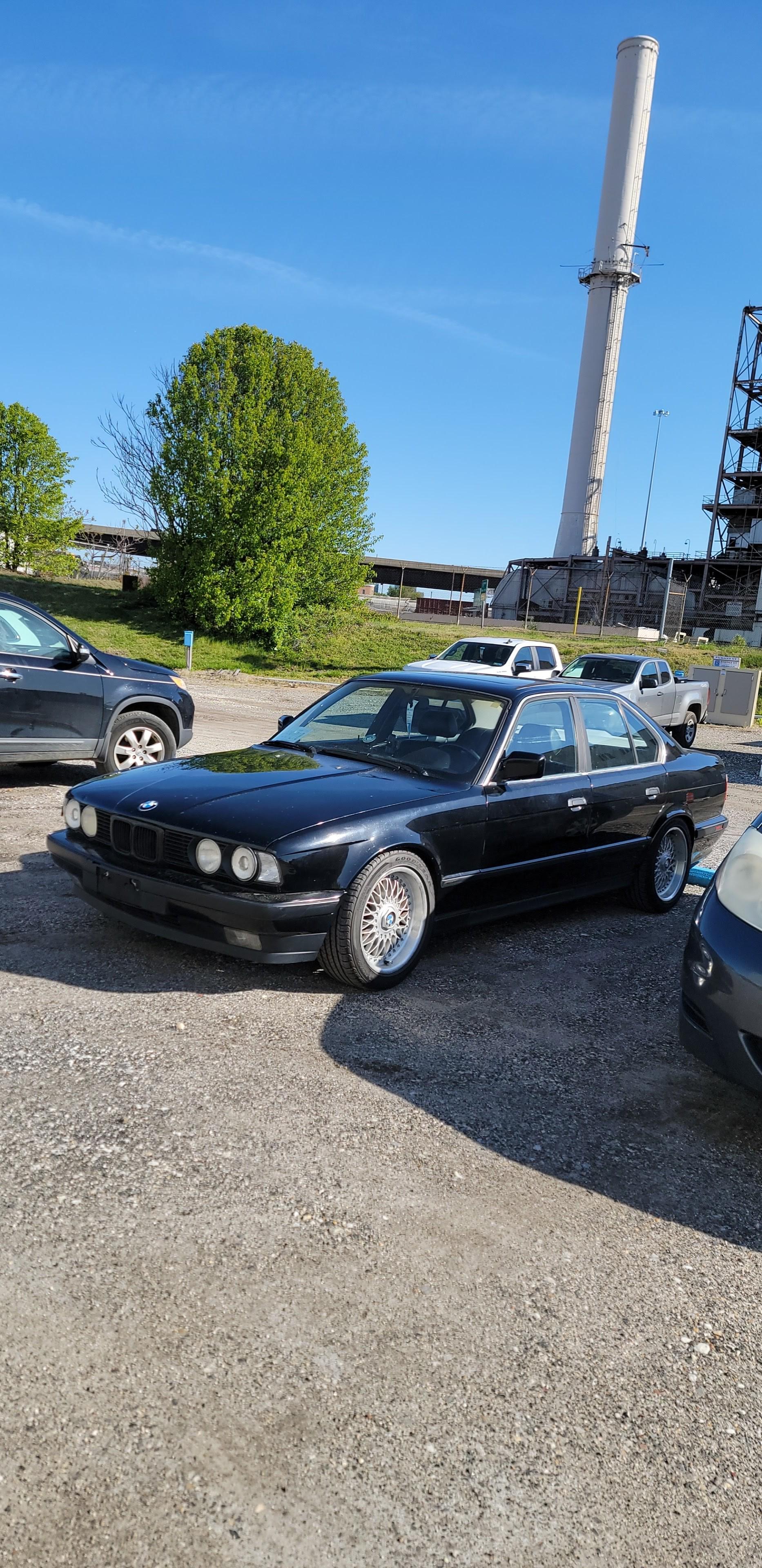 Any love for an old E34? | Scrolller