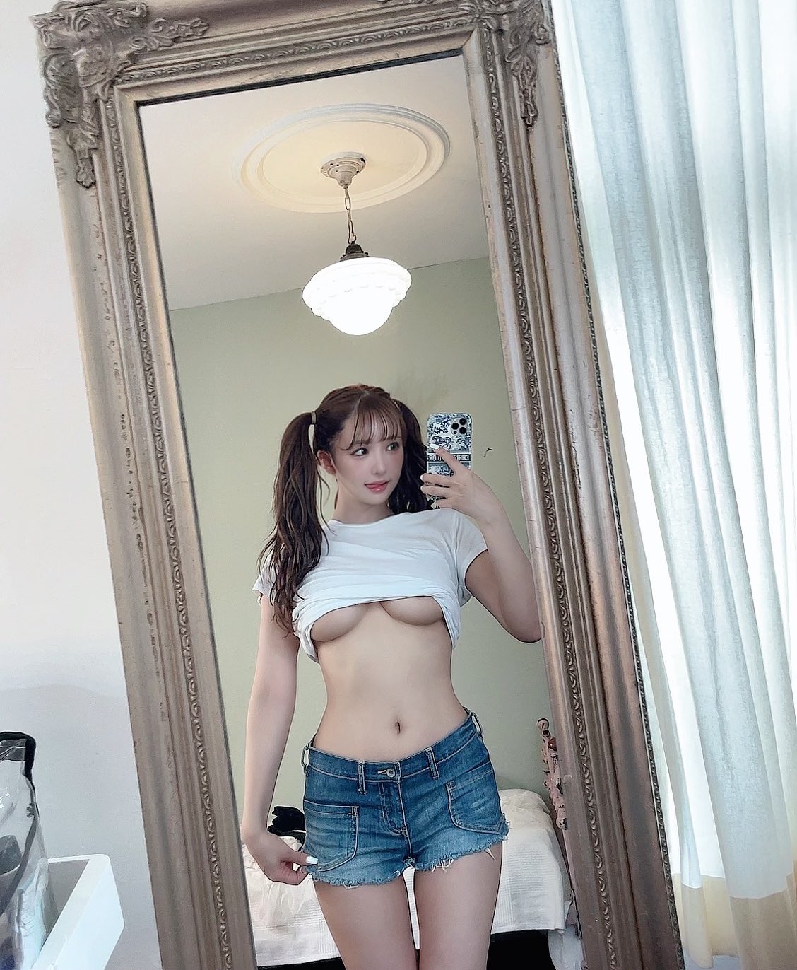 Yua Mikami | Scrolller