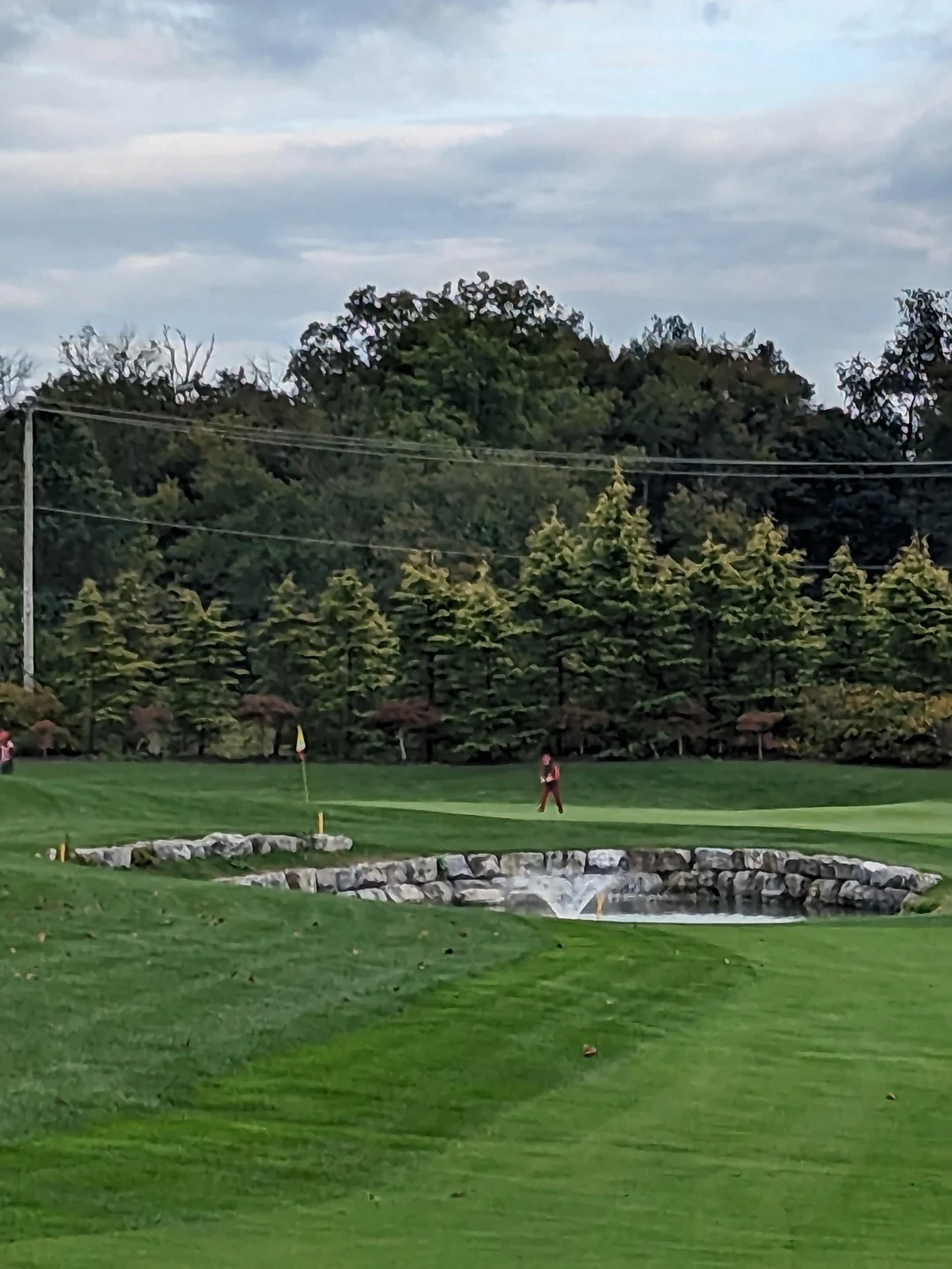 Mario mario on the golf course | Scrolller