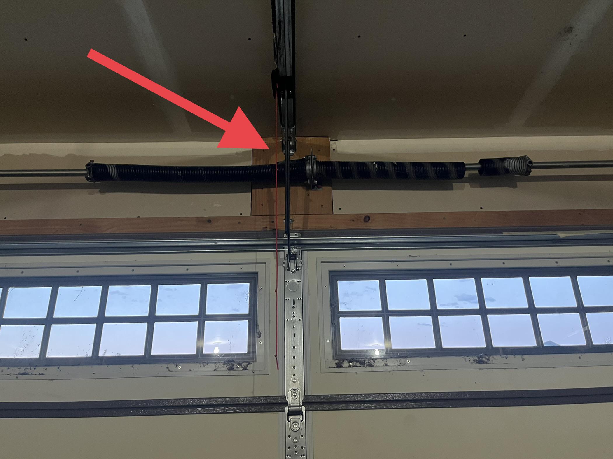 Garage door problems! | Scrolller