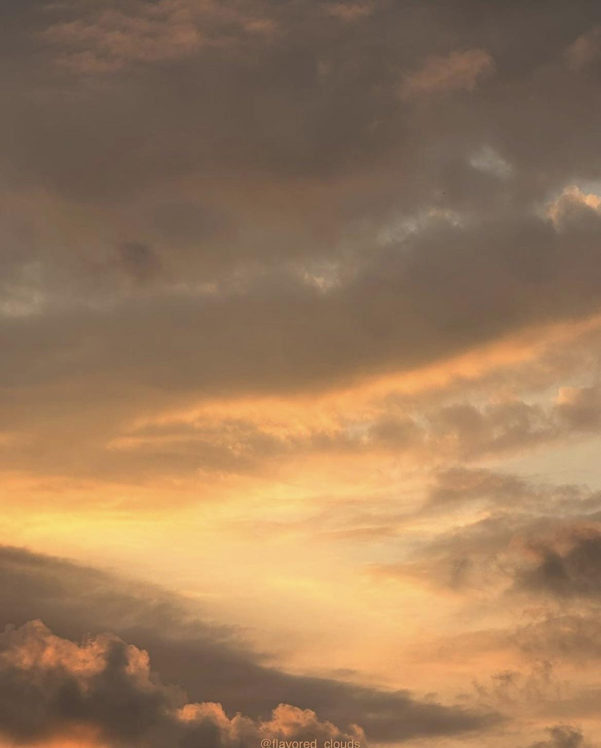 Peach skies | Scrolller