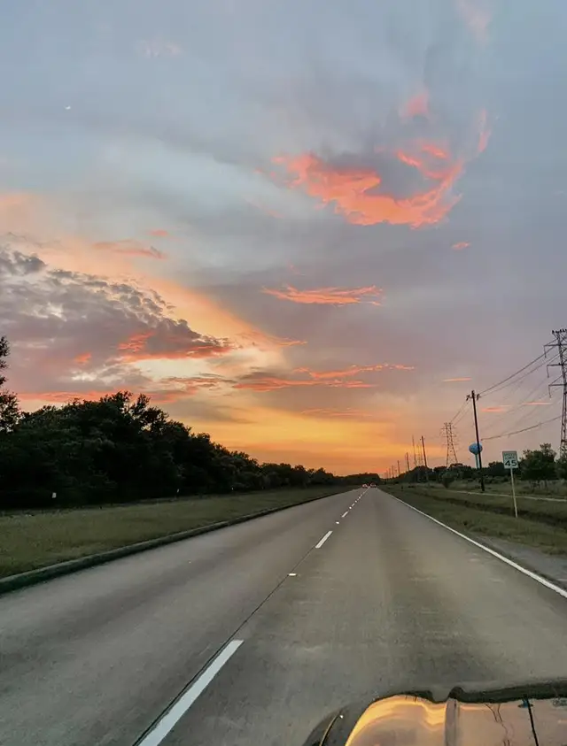 Little details | Scrolller