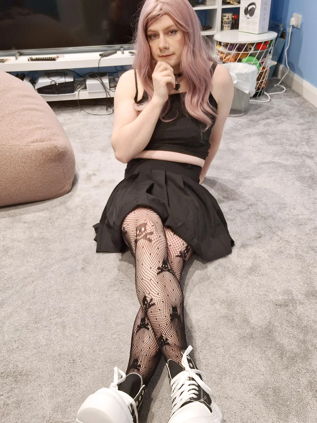 Loving these tights 🩷 | Scrolller