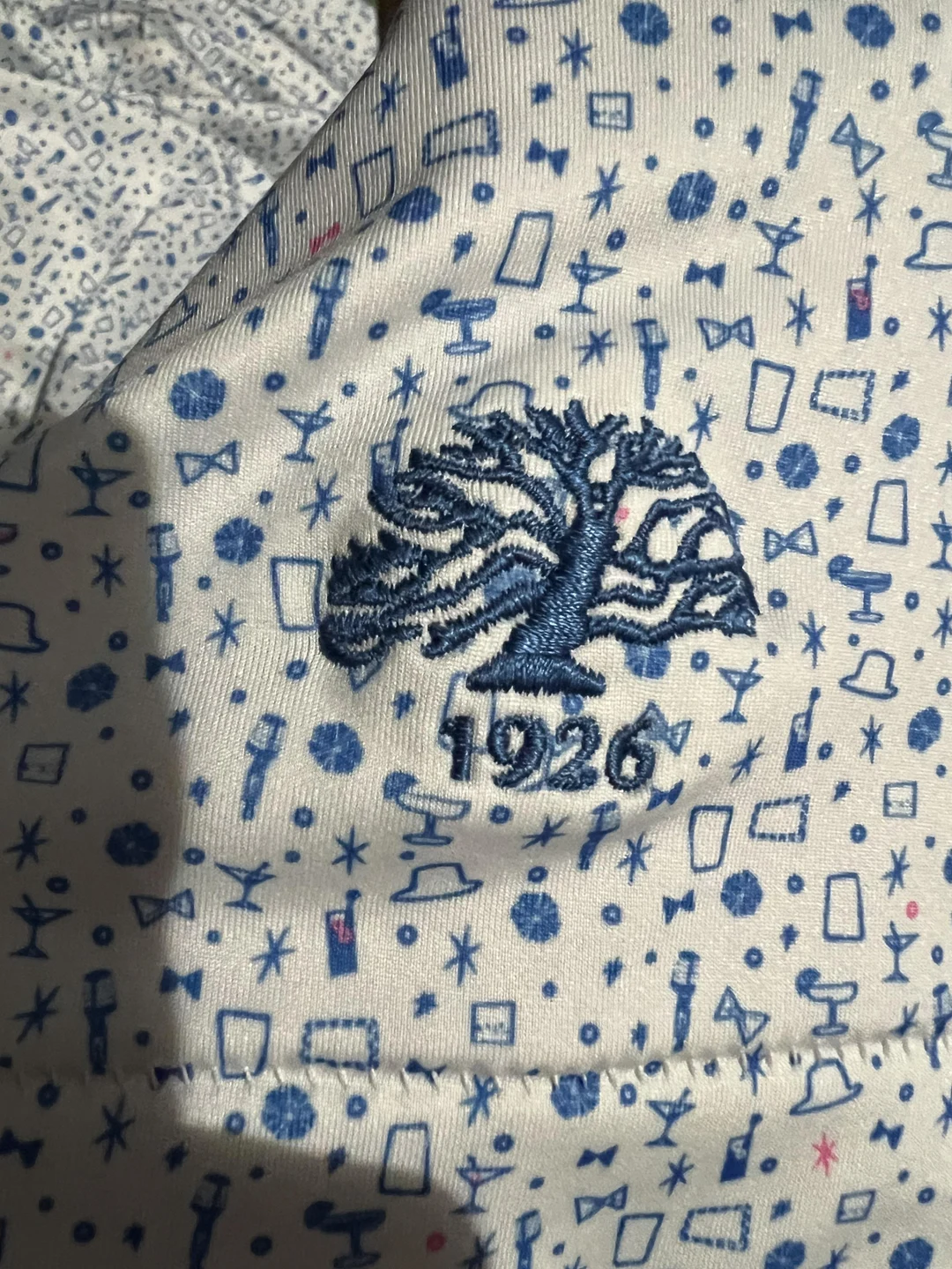 Do you recognize this club logo? | Scrolller