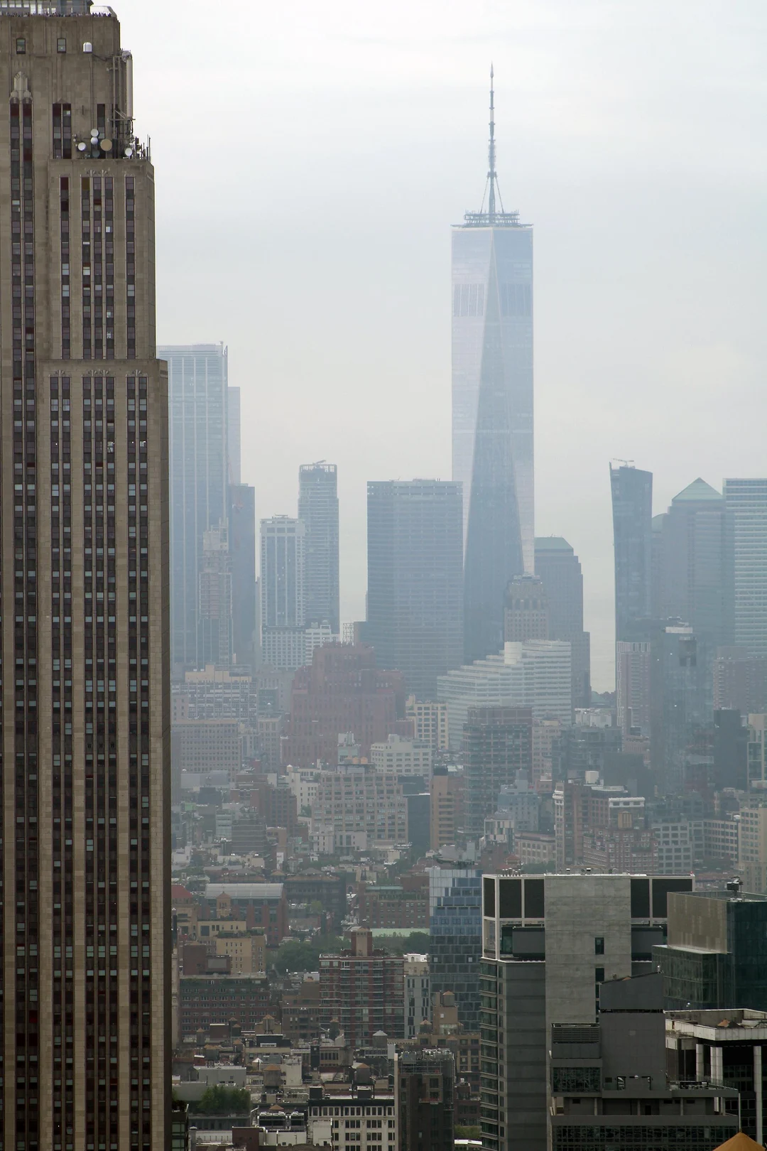Lower Manhattan on a hazy day [OC] | Scrolller
