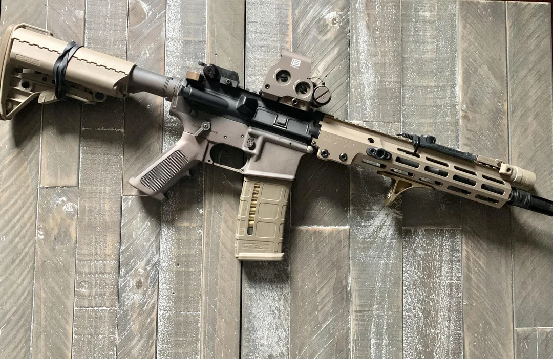 Simple. URGI hotness. | Scrolller