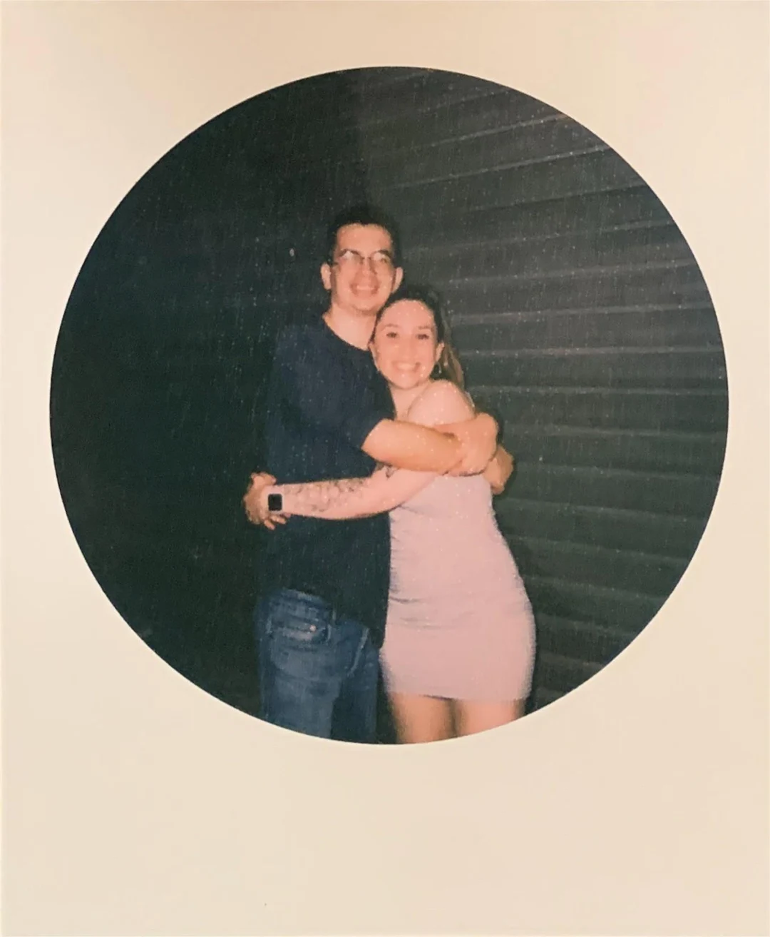 Round frame | Scrolller