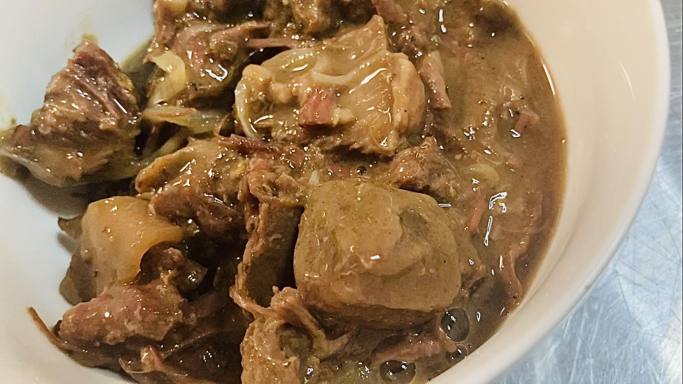 [homemade] Newfoundland Moose Stew | Scrolller