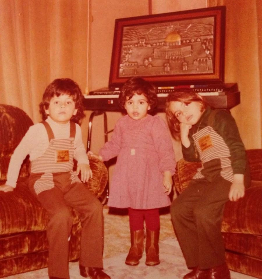 My mother and her little siblings in the 80s | Scrolller