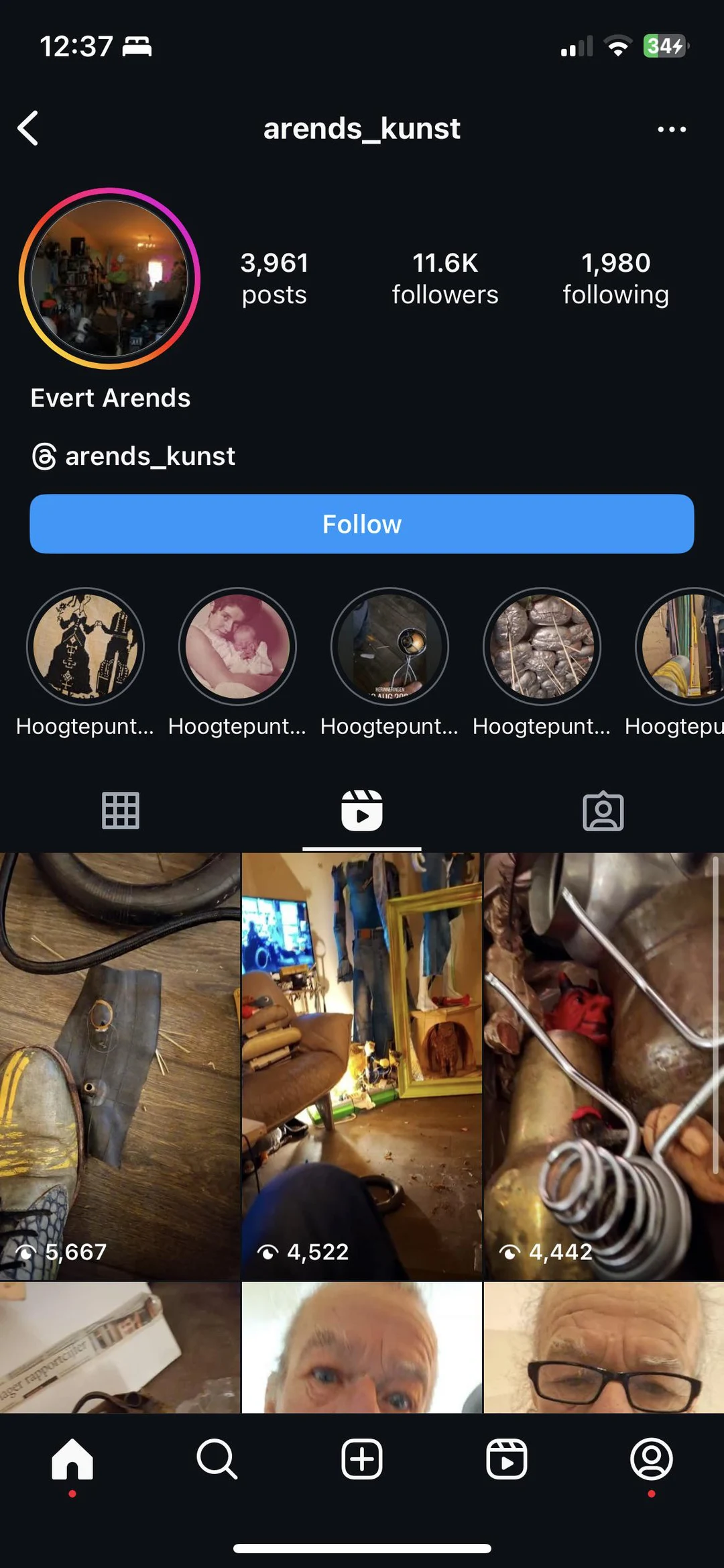 Hey! so someone investigate this account, it’s lowkey kinda disturbing | Scrolller