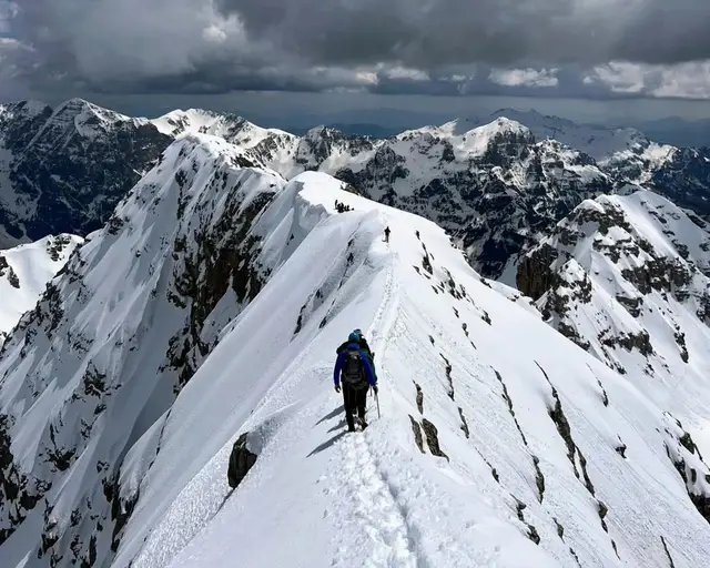 Jezerca peak | Scrolller